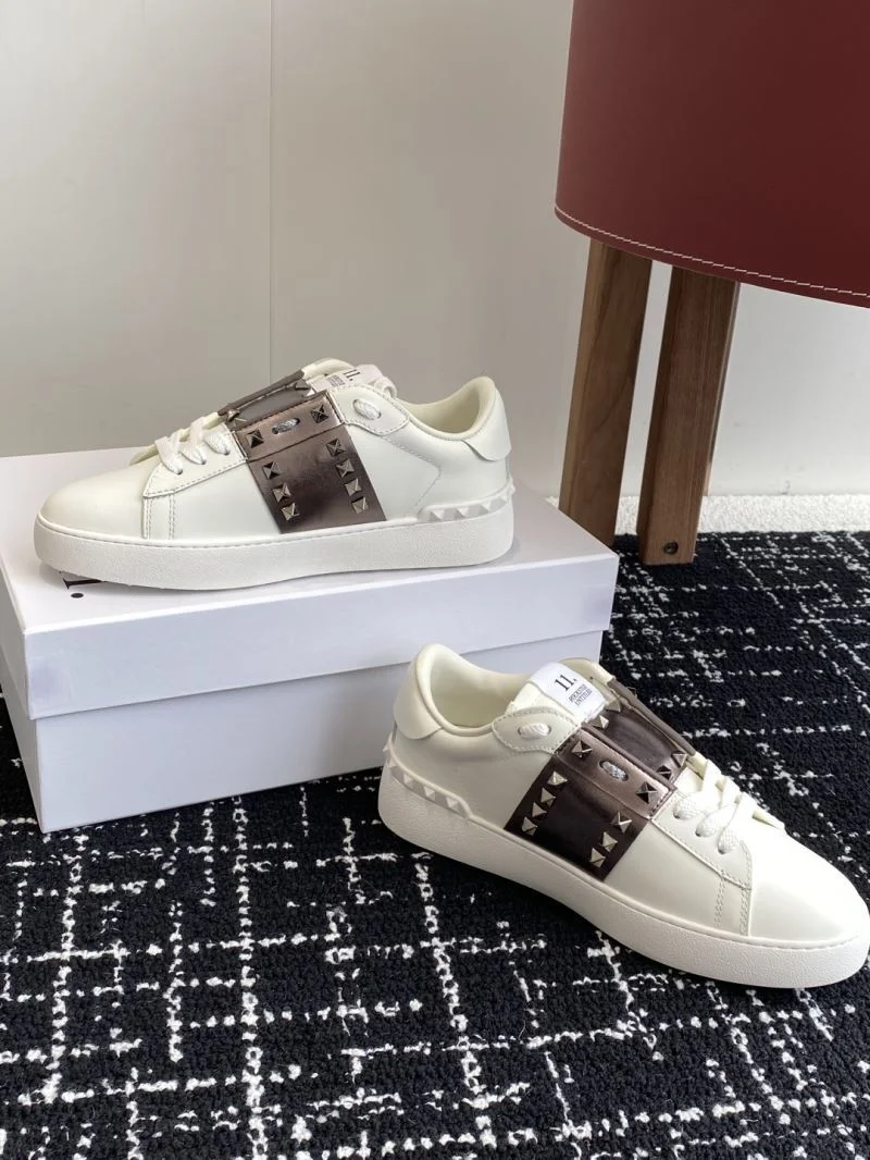 Official Valentino Rockstud Untitled Shoes