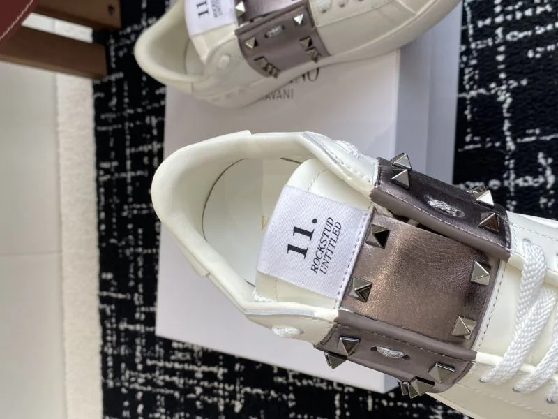 Official Valentino Rockstud Untitled Shoes