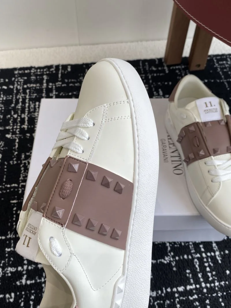 High fidelity Valentino Rockstud Untitled Shoes