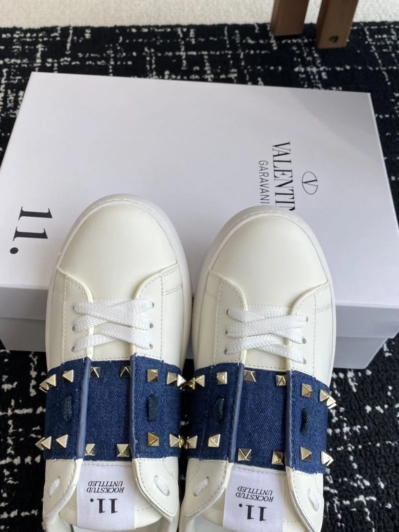 Economical Valentino Rockstud Untitled Shoes