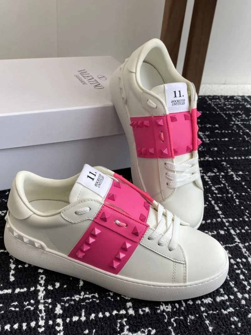 Precise copy Valentino Rockstud Untitled Shoes
