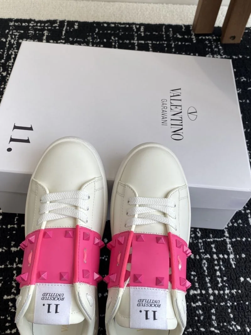 Precise copy Valentino Rockstud Untitled Shoes