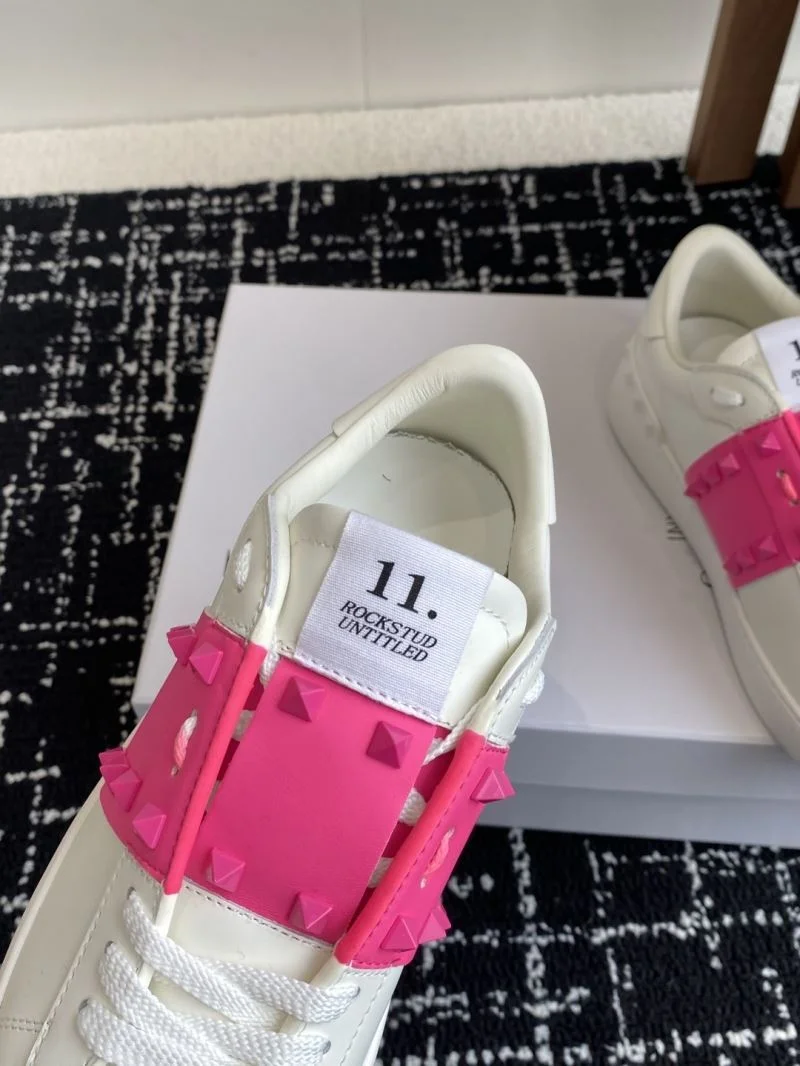 Precise copy Valentino Rockstud Untitled Shoes