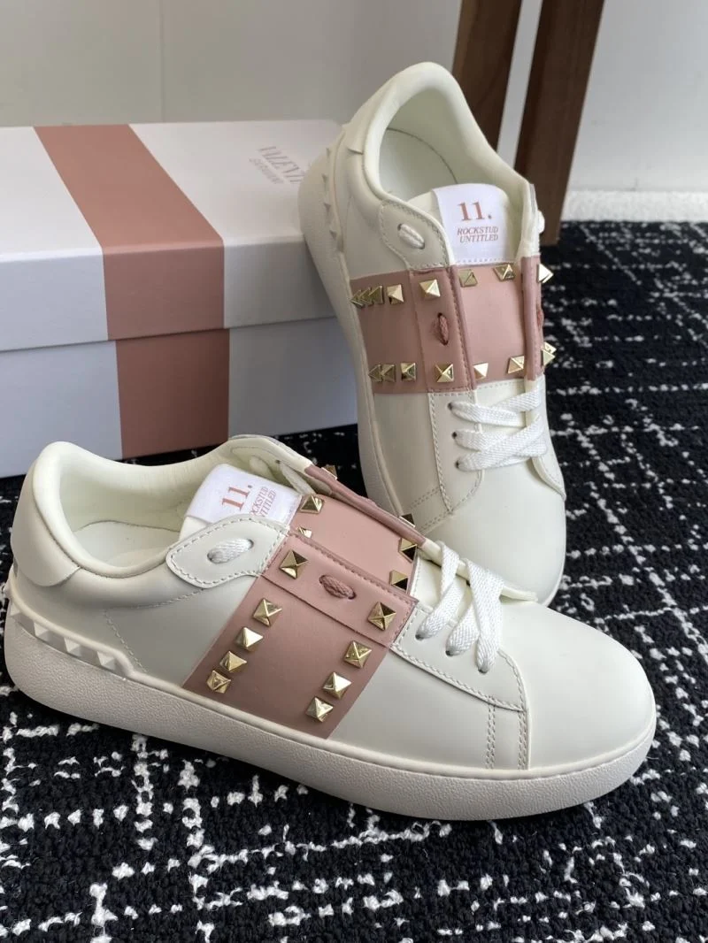 Budget-friendly Valentino Rockstud Untitled Shoes