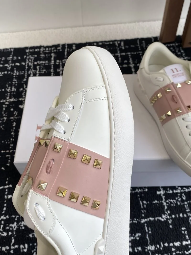 Budget-friendly Valentino Rockstud Untitled Shoes
