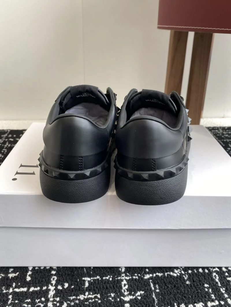 Reasonably priced Valentino Rockstud Untitled Shoes