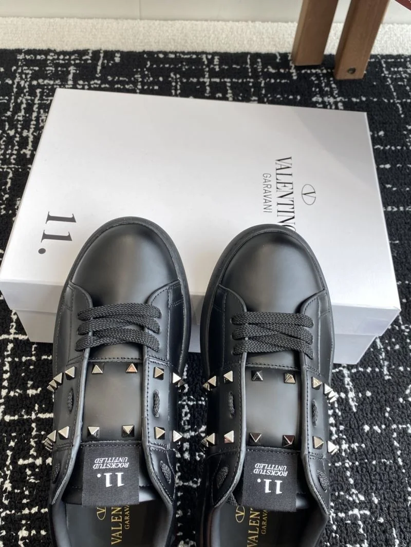Real Valentino Rockstud Untitled Shoes