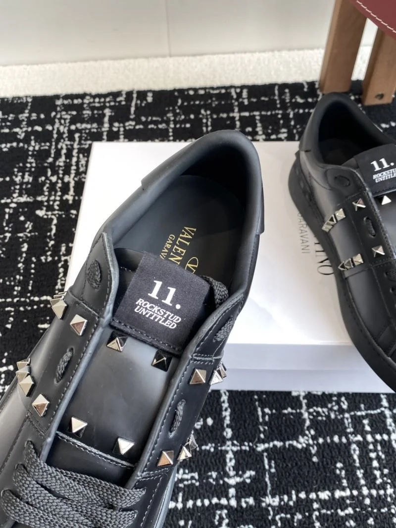 Real Valentino Rockstud Untitled Shoes