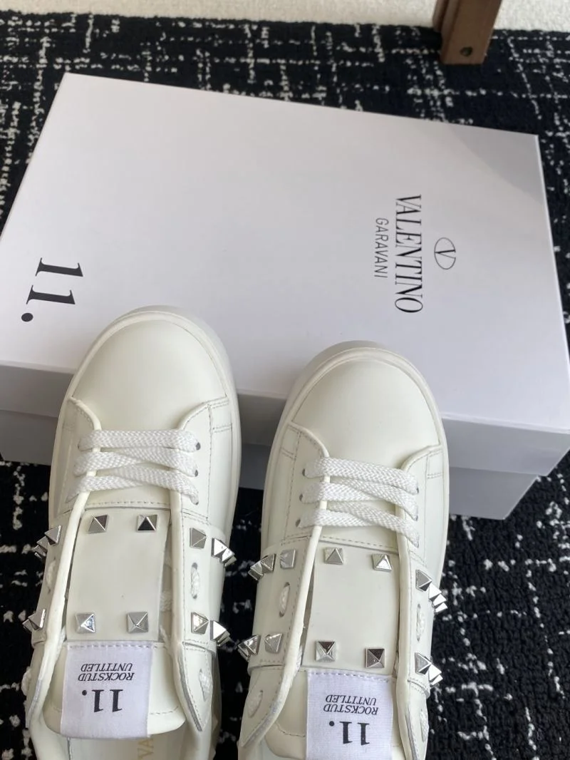 OEM Valentino Rockstud Untitled Shoes