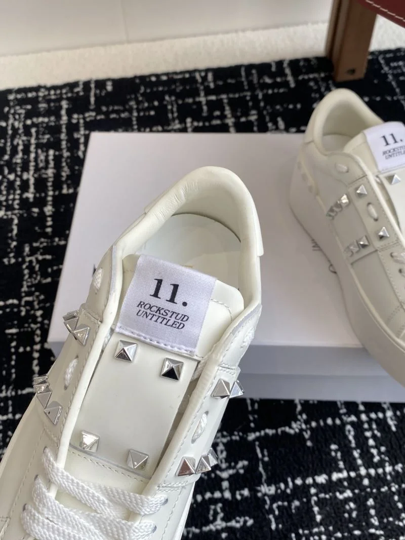 OEM Valentino Rockstud Untitled Shoes