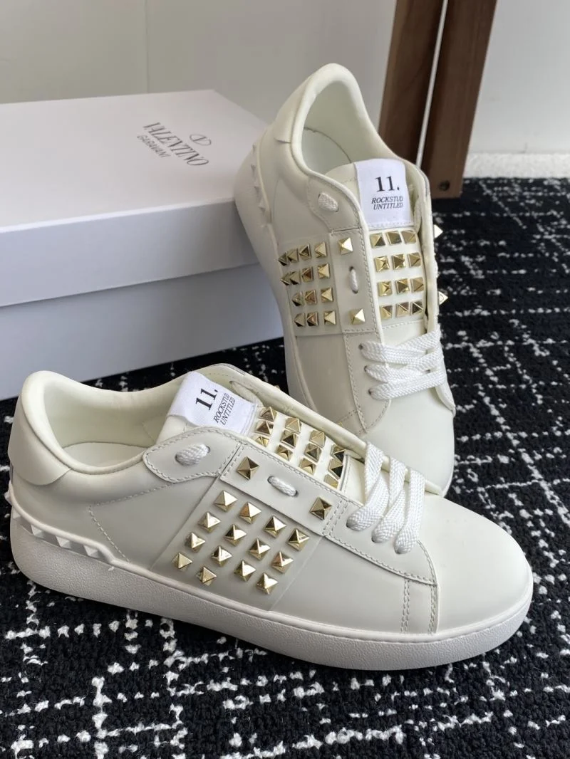 Mirror quality Valentino Rockstud Untitled Shoes