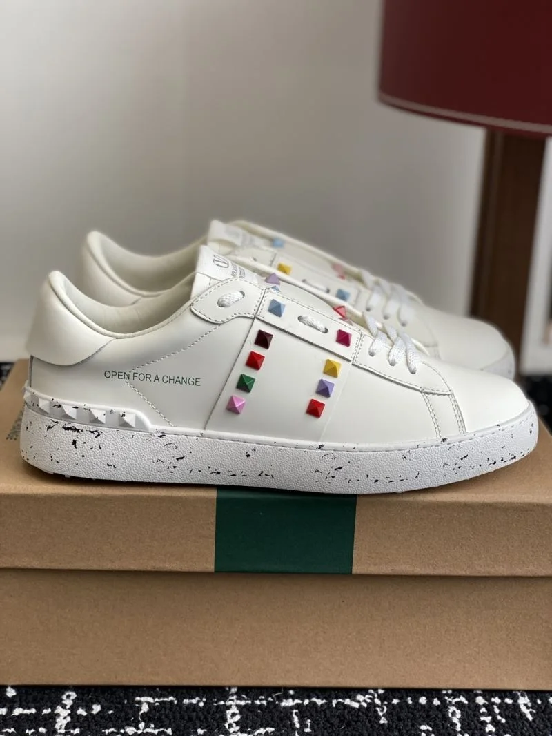 Perfect replica Valentino Rockstud Untitled Shoes