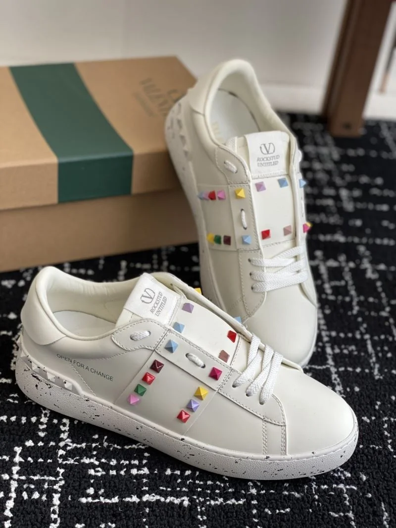 Perfect replica Valentino Rockstud Untitled Shoes