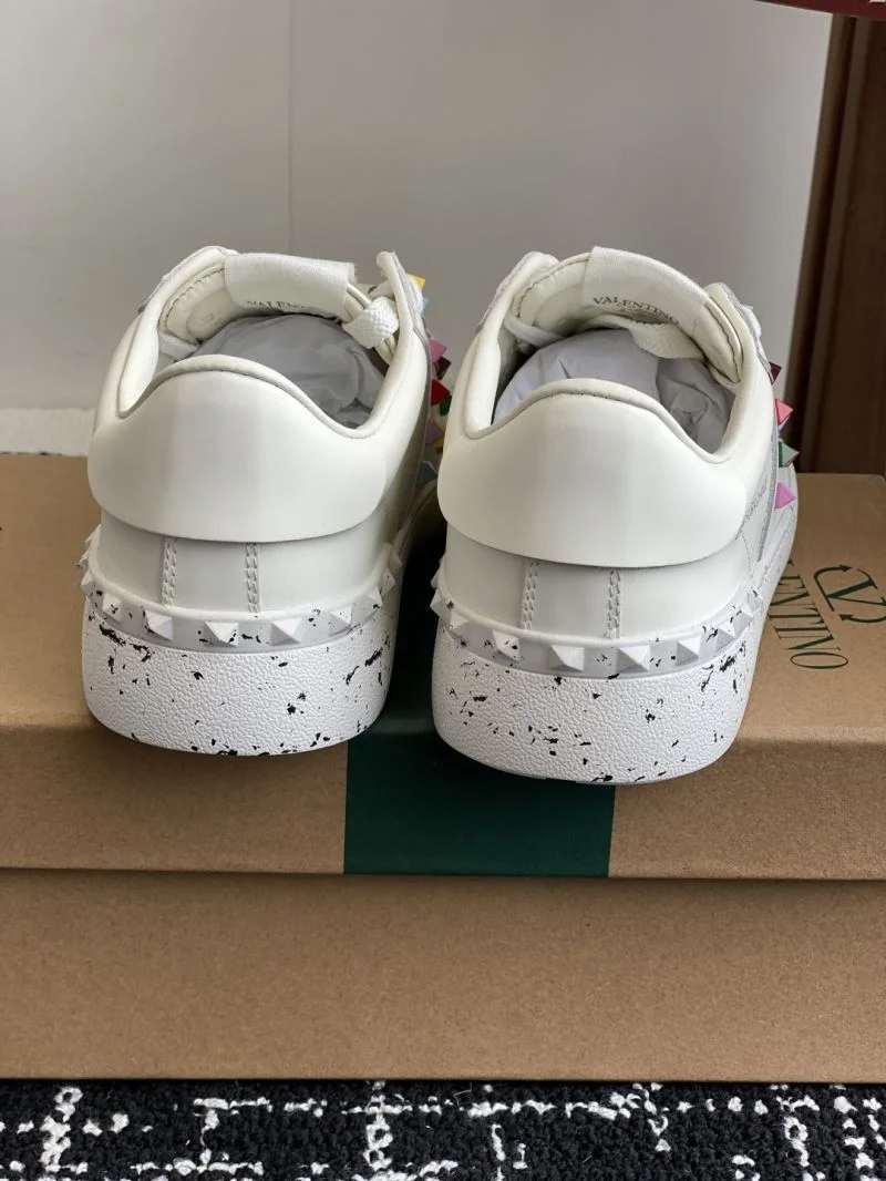 Perfect replica Valentino Rockstud Untitled Shoes