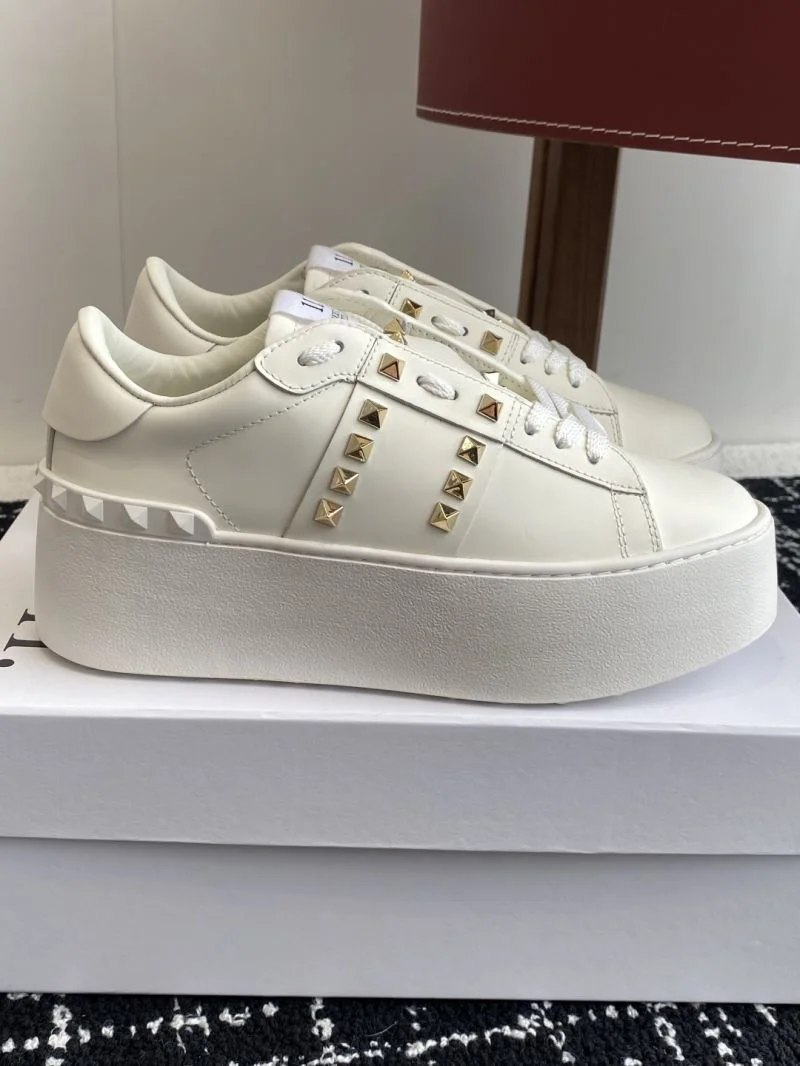 Official Valentino Rockstud Untitled Shoes