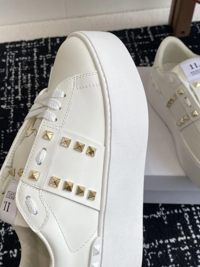 Official Valentino Rockstud Untitled Shoes
