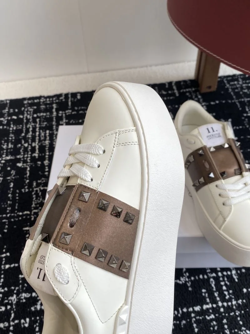 High fidelity Valentino Rockstud Untitled Shoes