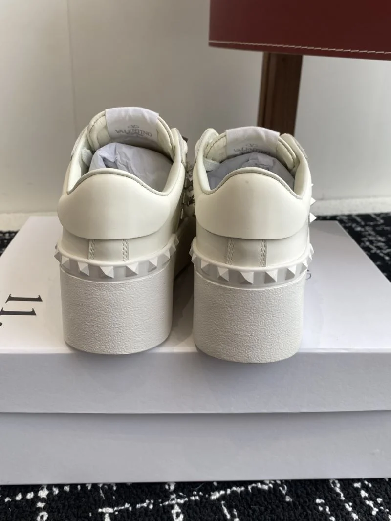 High fidelity Valentino Rockstud Untitled Shoes