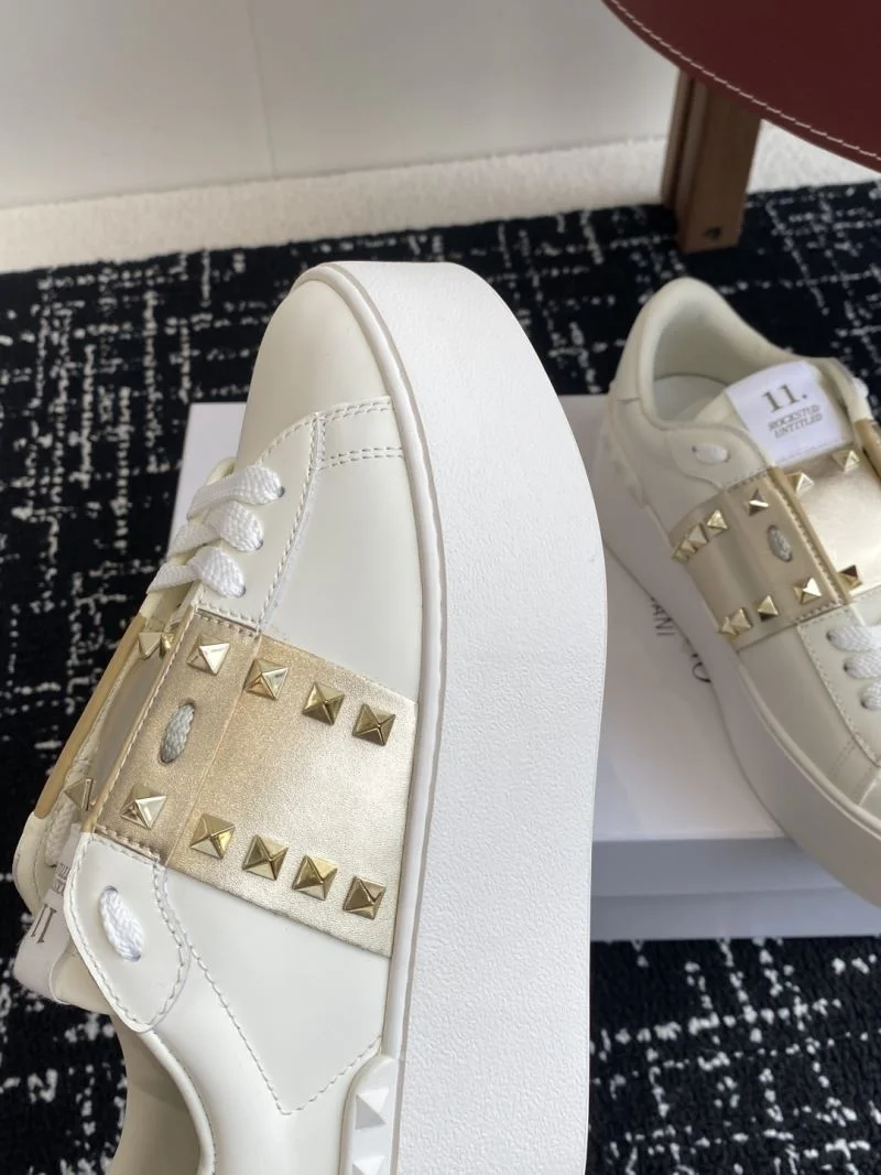 OEM Valentino Rockstud Untitled Shoes