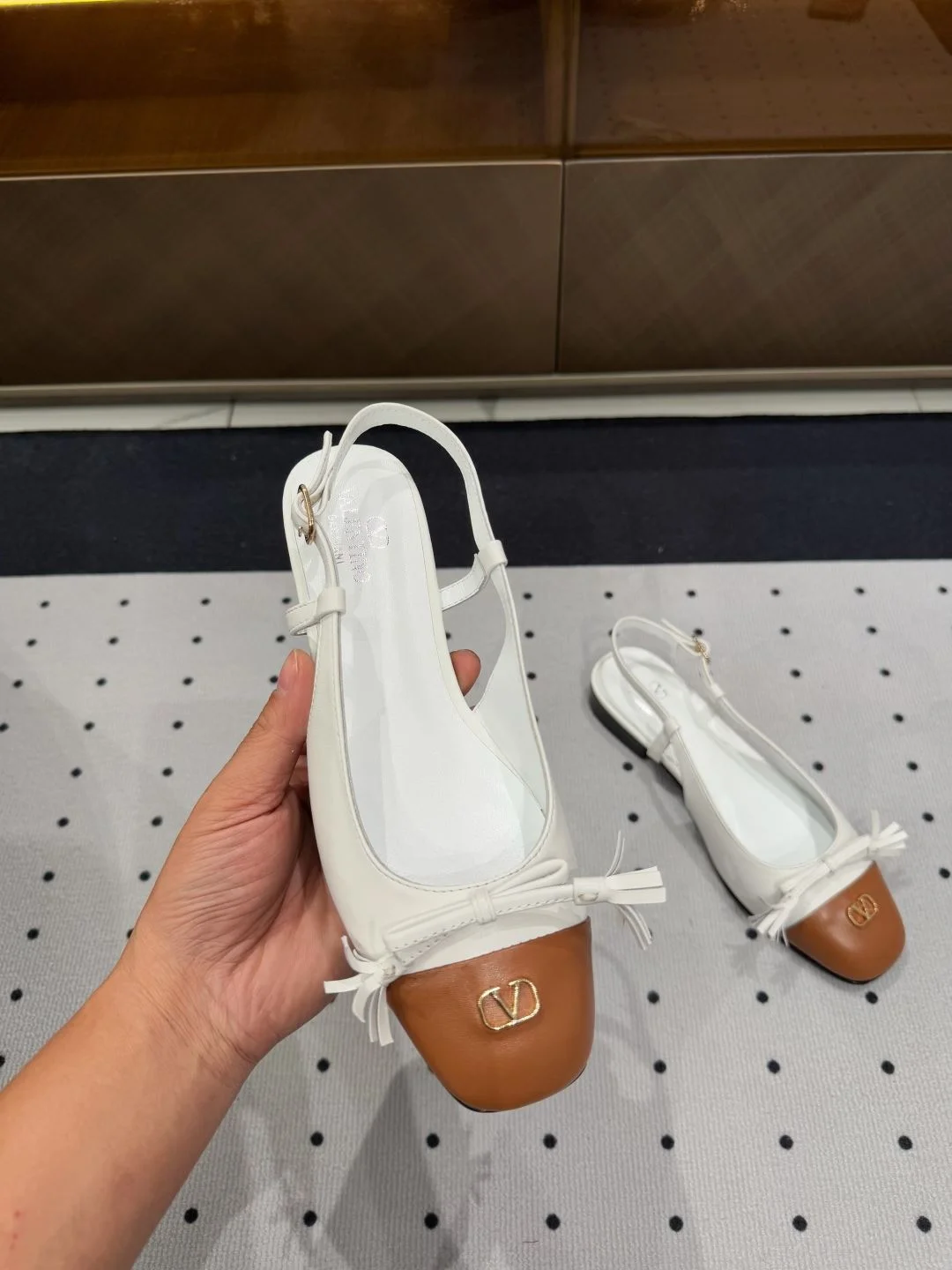 Legit Valentino Sandals