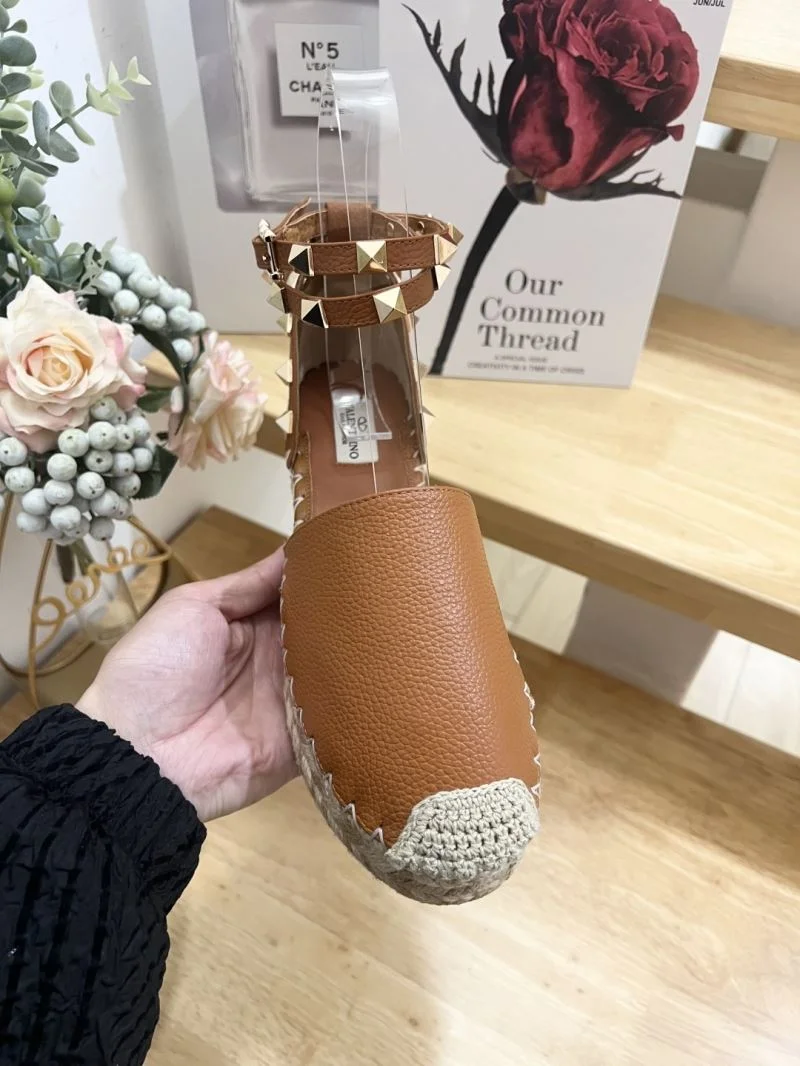 Inexpensive Valentino Sandals