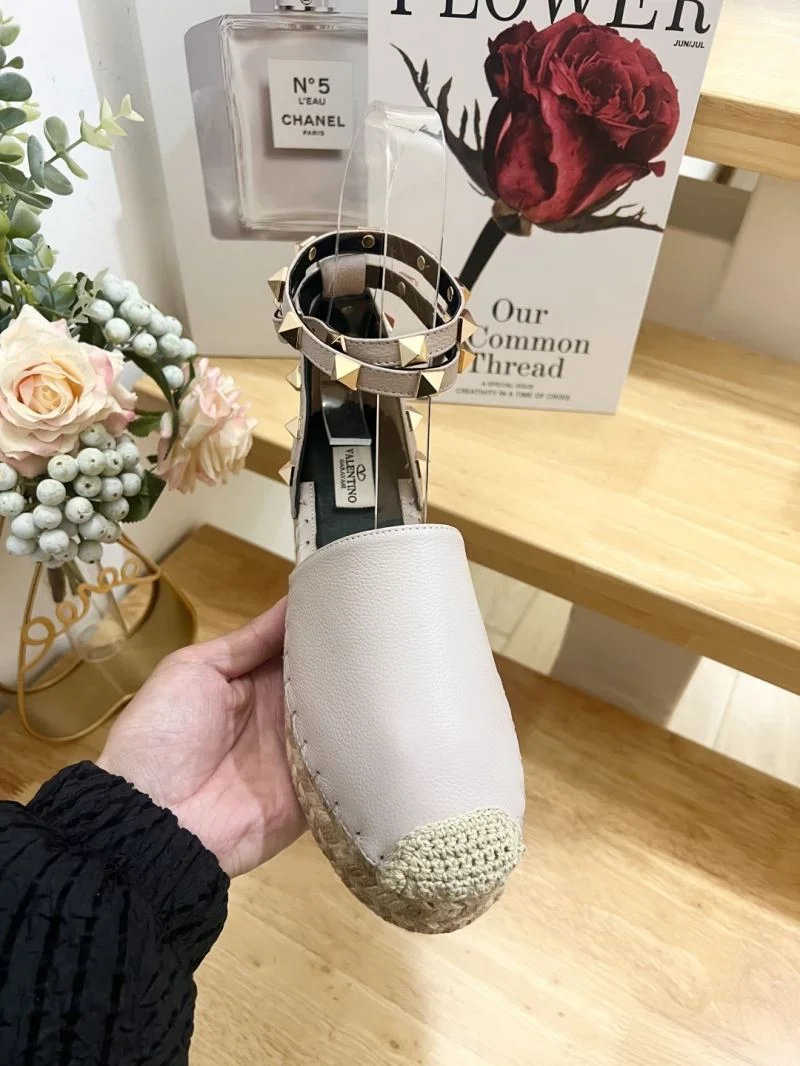 Legit Valentino Sandals