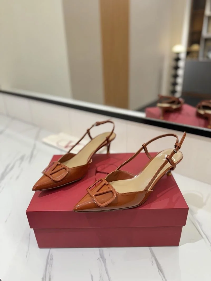 Brand-original Valentino Sandals