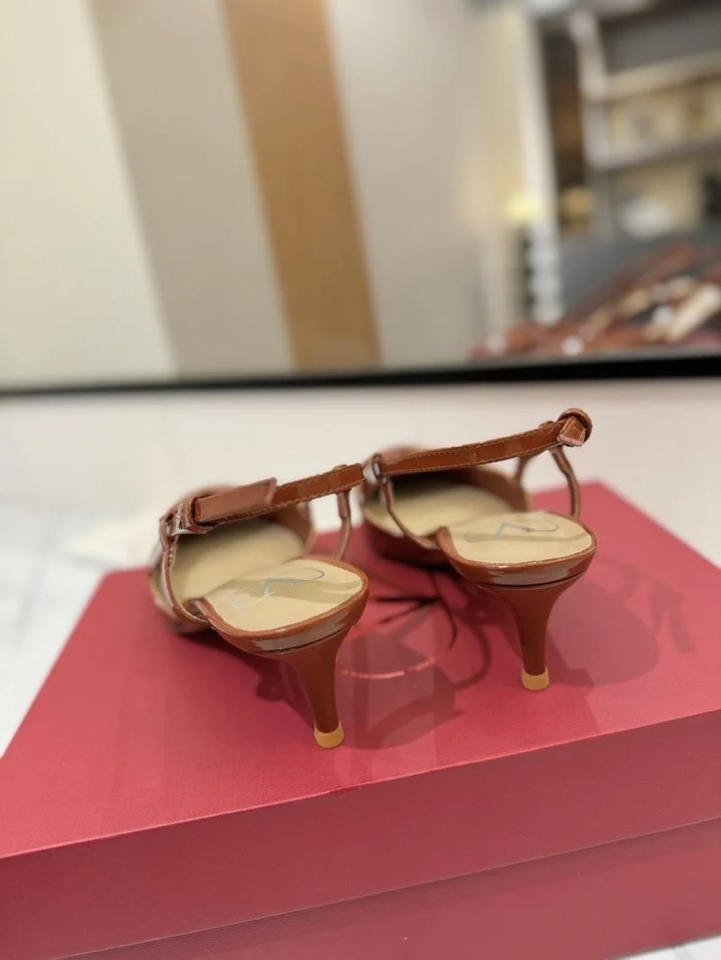 Brand-original Valentino Sandals