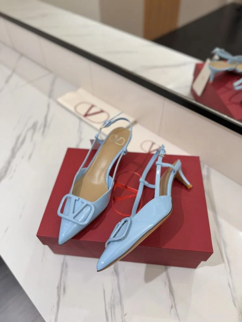 Exact replica Valentino Sandals