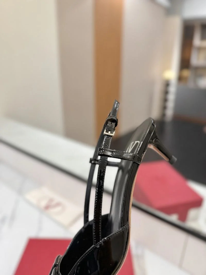 Mirror quality Valentino Sandals