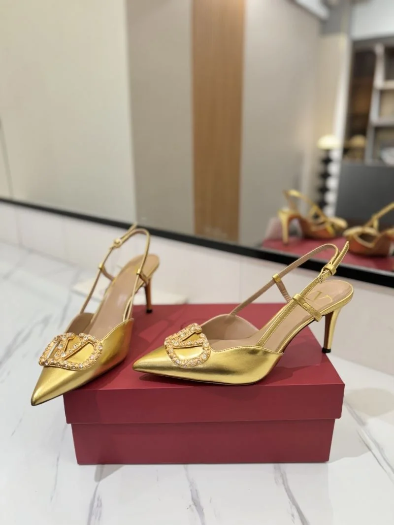 Bargain Valentino Sandals
