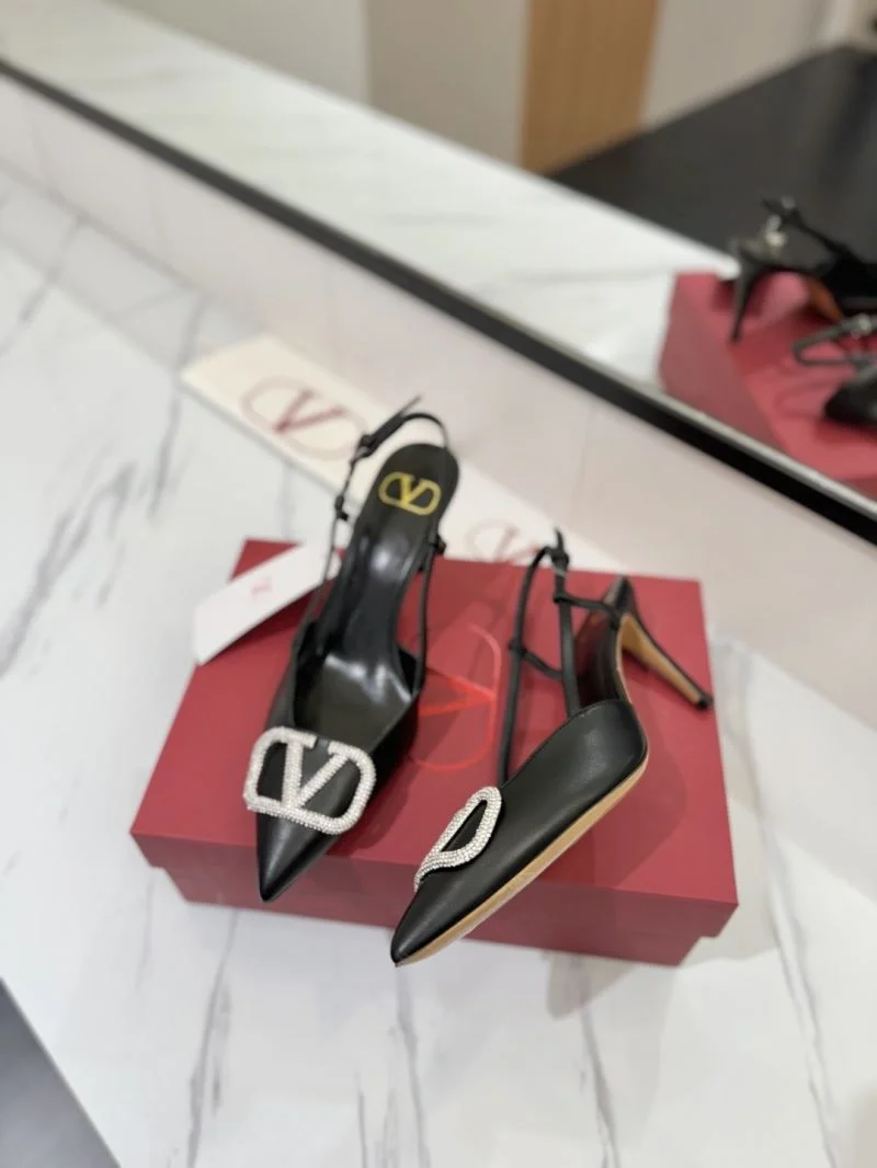 Exact replica Valentino Sandals