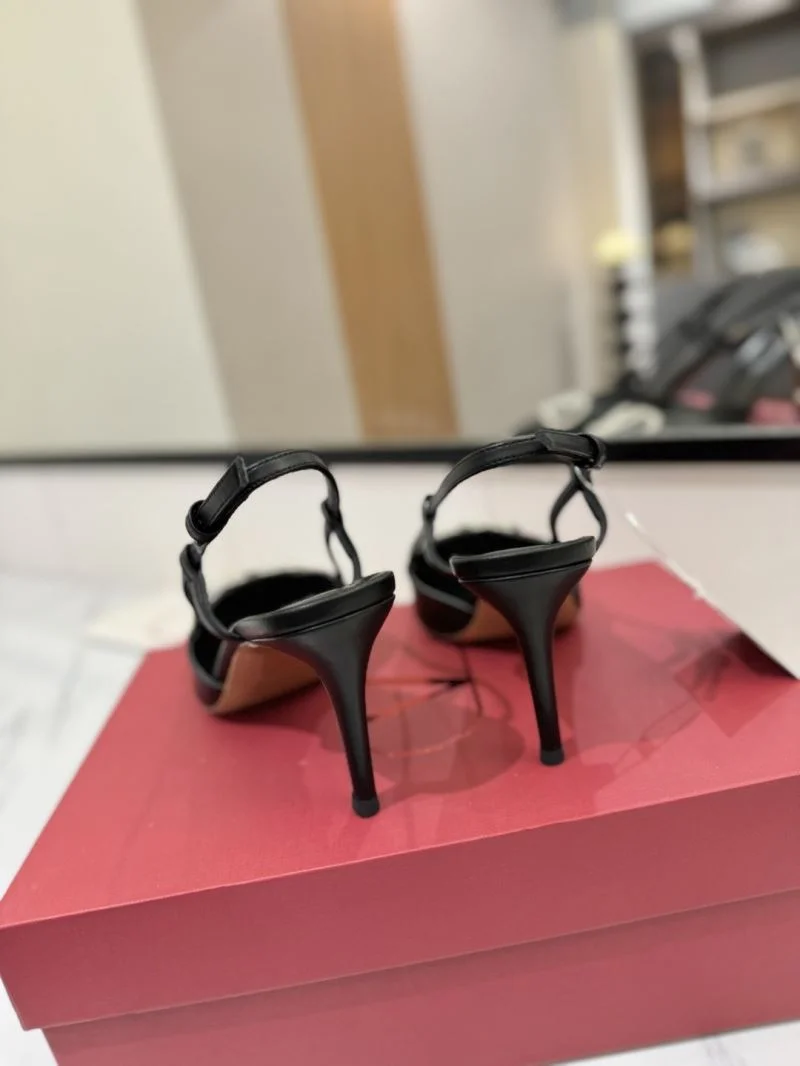 Exact replica Valentino Sandals
