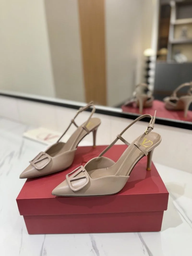 High accuracy Valentino Sandals