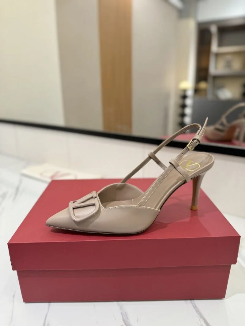 High accuracy Valentino Sandals