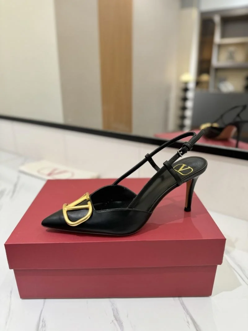 Brand-original Valentino Sandals