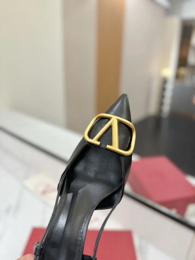 Brand-original Valentino Sandals