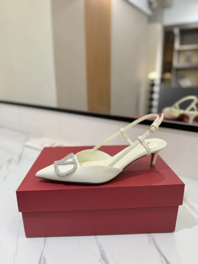 Exact replica Valentino Sandals