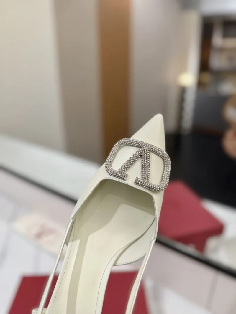 Exact replica Valentino Sandals