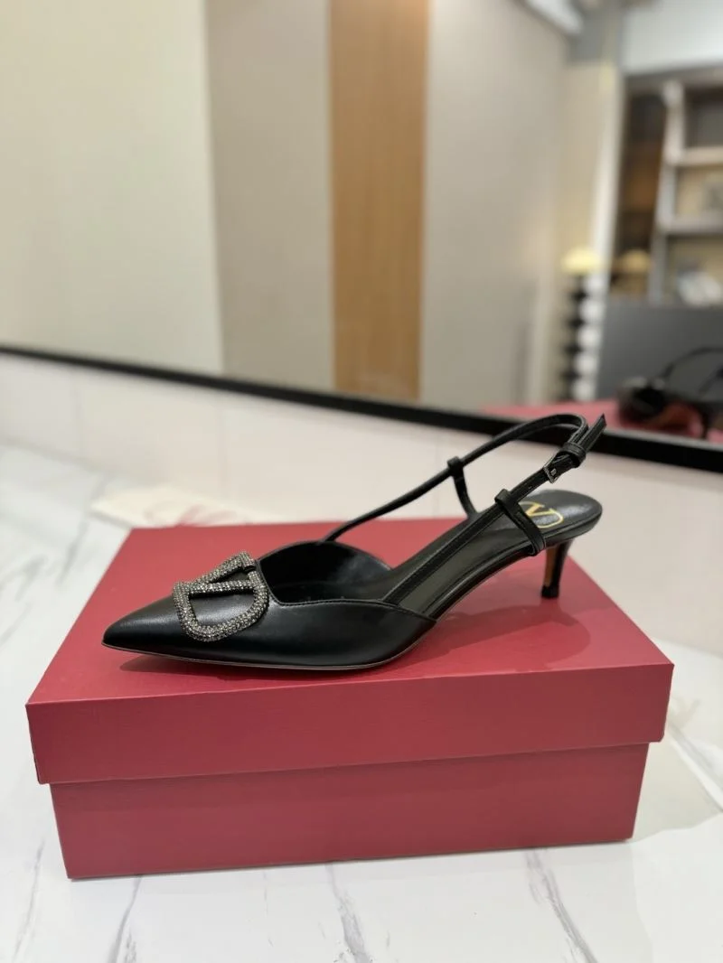 Low-cost Valentino Sandals