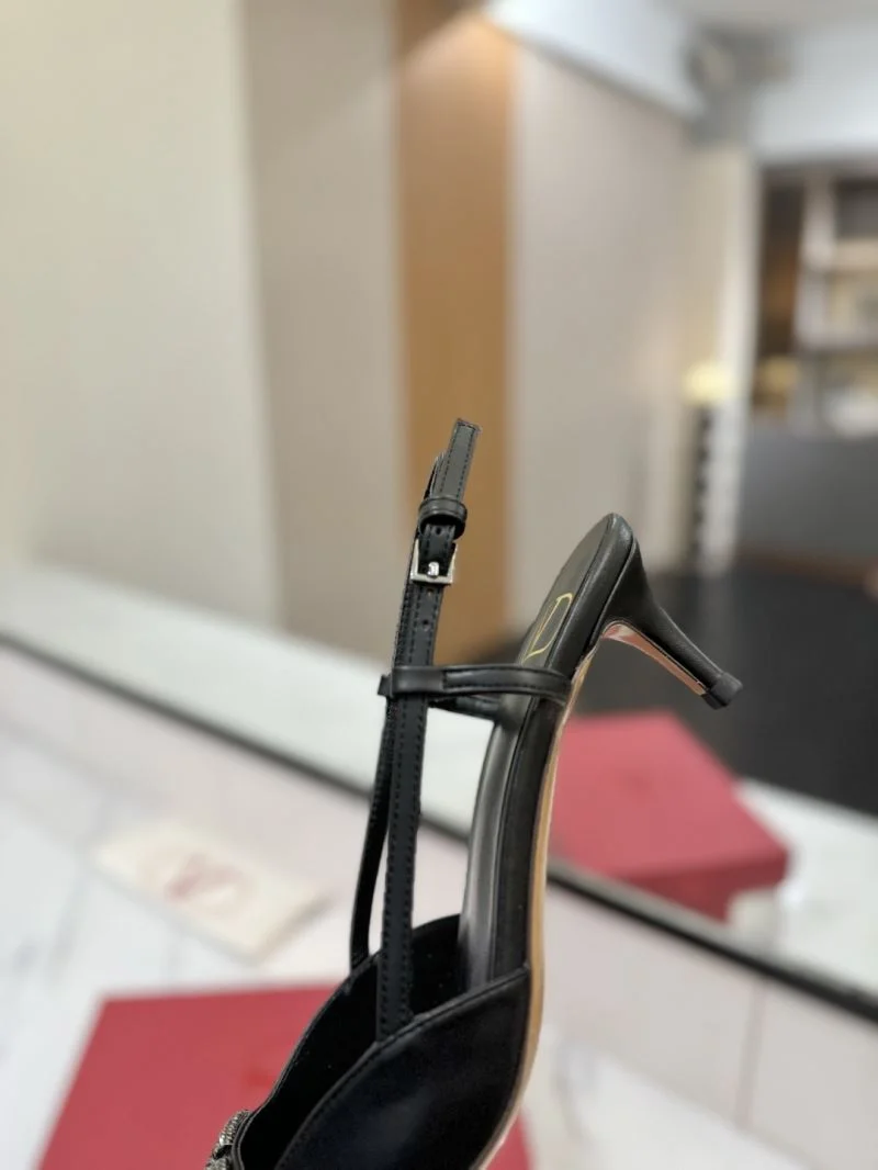 Low-cost Valentino Sandals