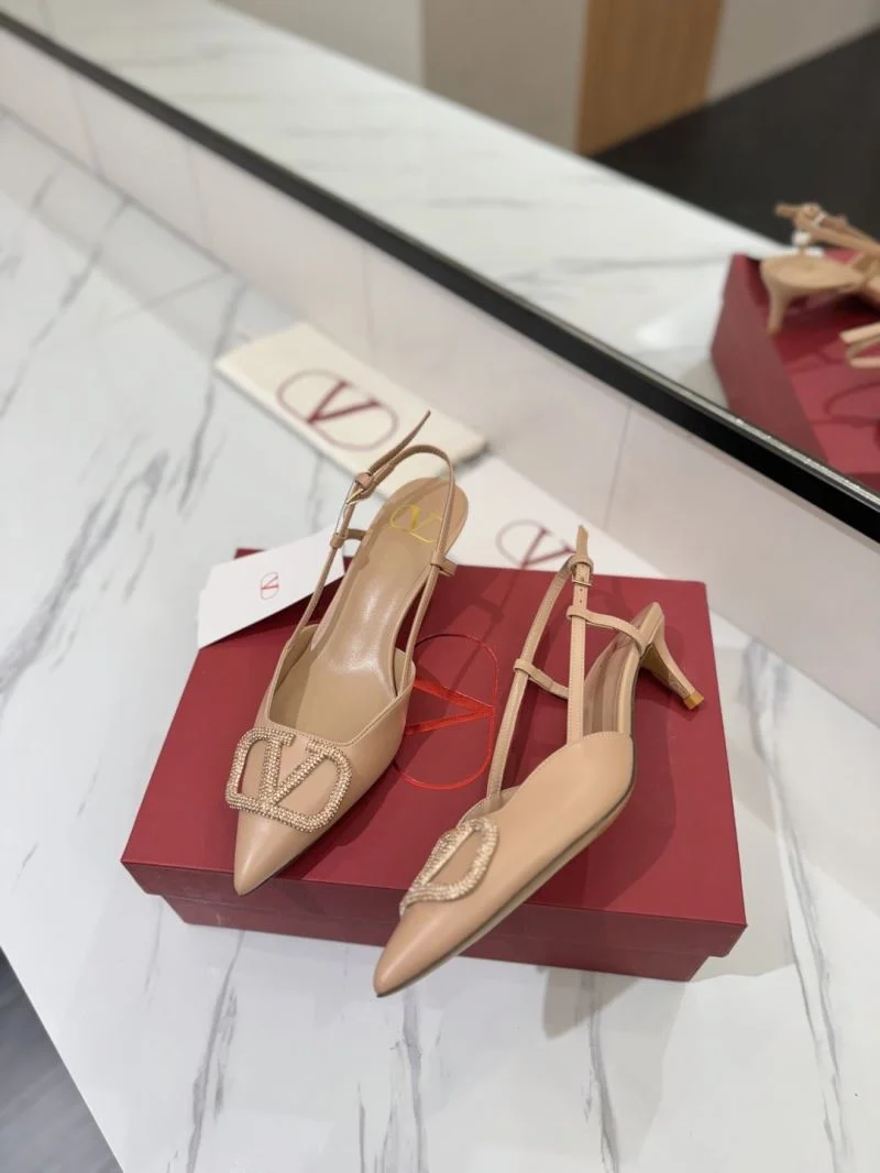 1:1 copy Valentino Sandals