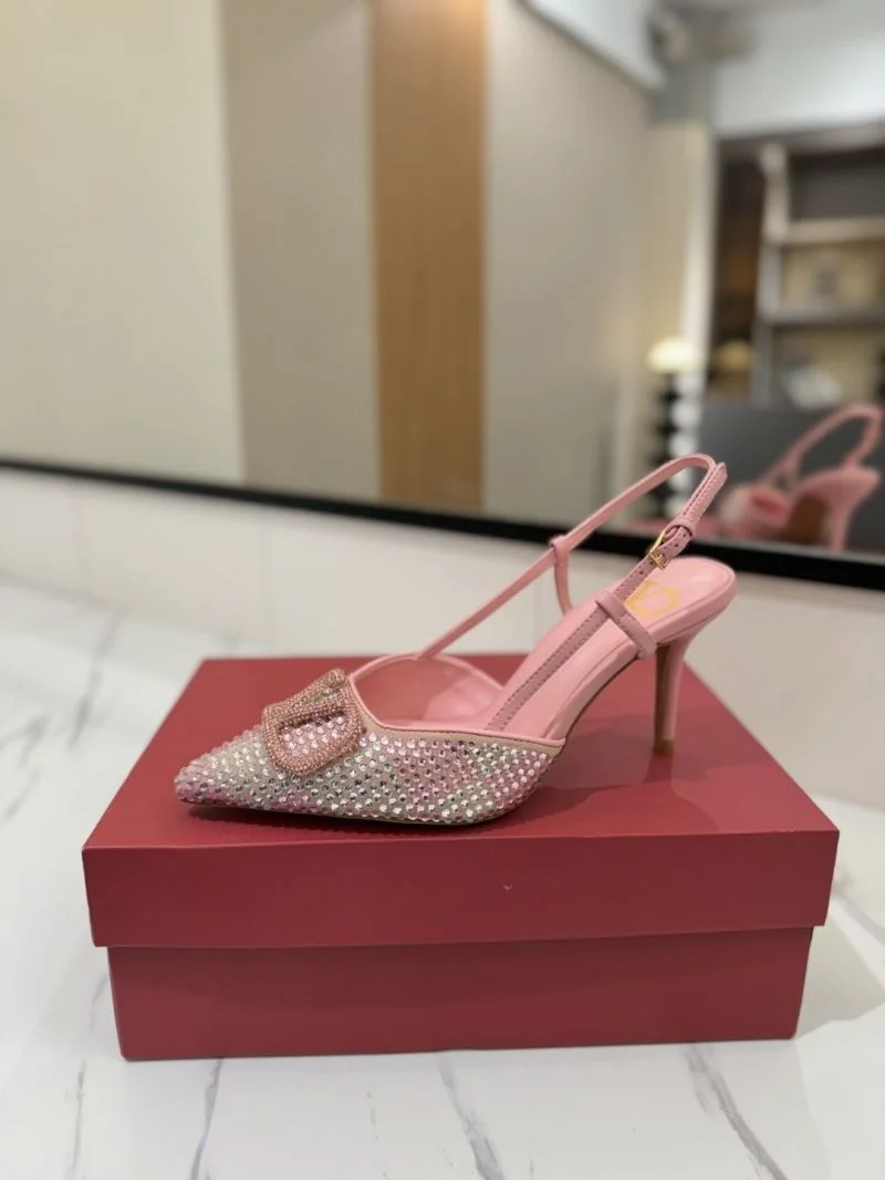Low-cost Valentino Sandals