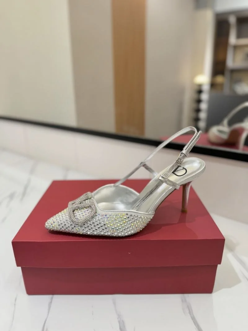 High accuracy Valentino Sandals