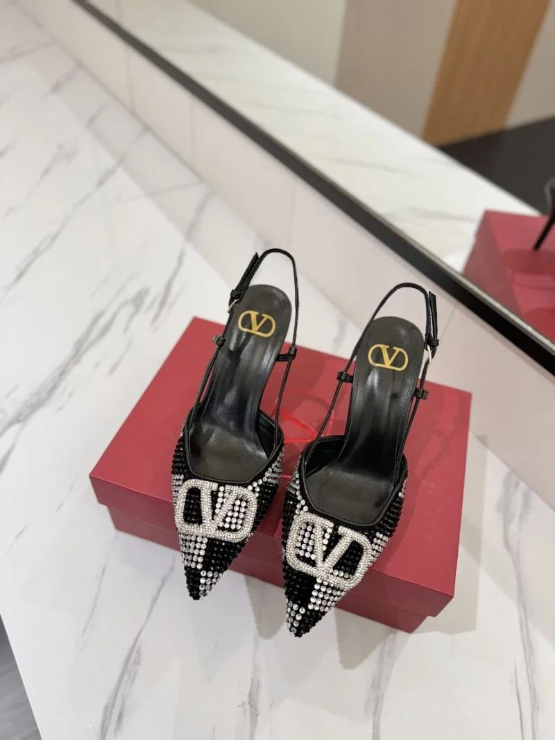 High accuracy Valentino Sandals