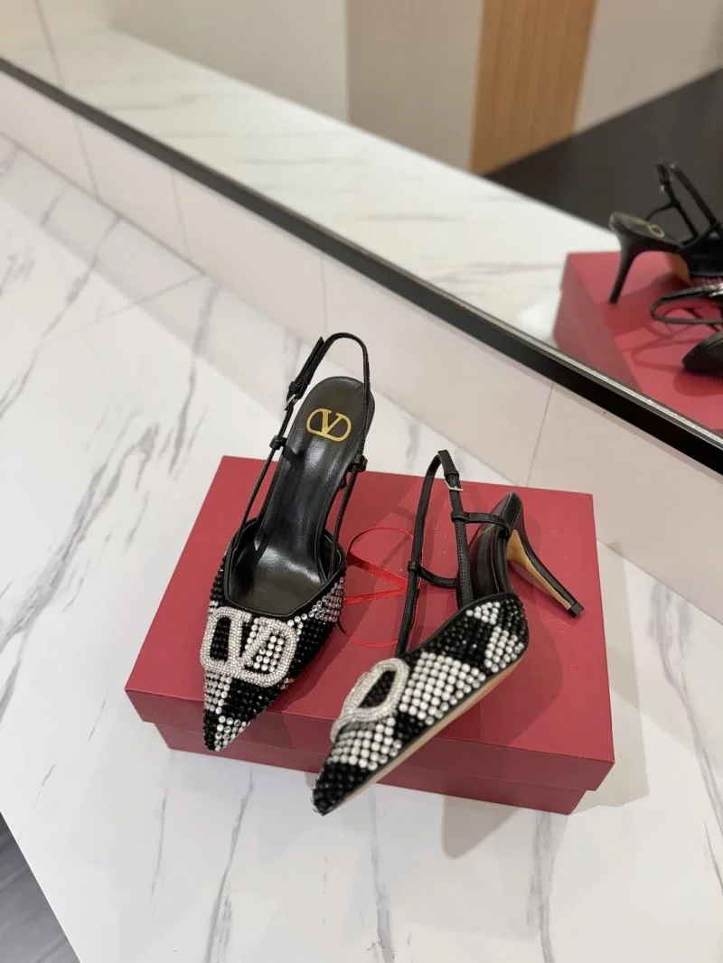 High accuracy Valentino Sandals