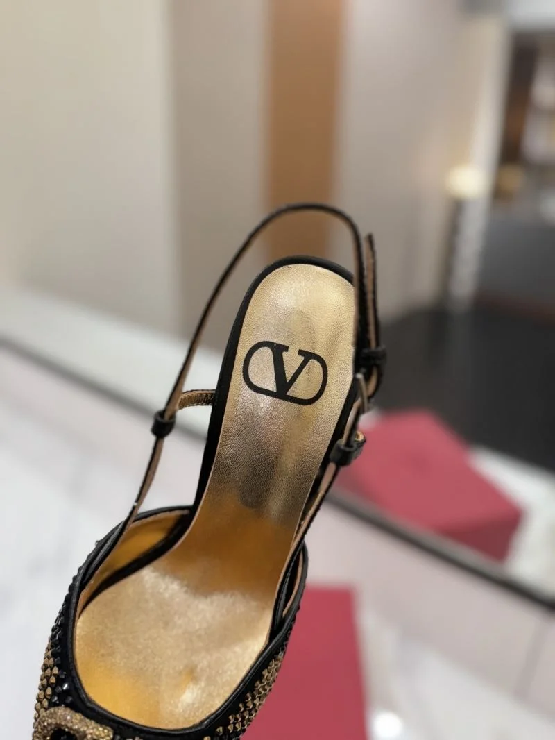 Mirror quality Valentino Sandals
