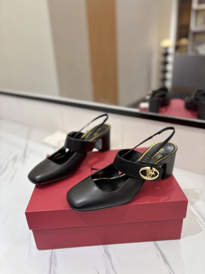 Mirror quality Valentino Sandals