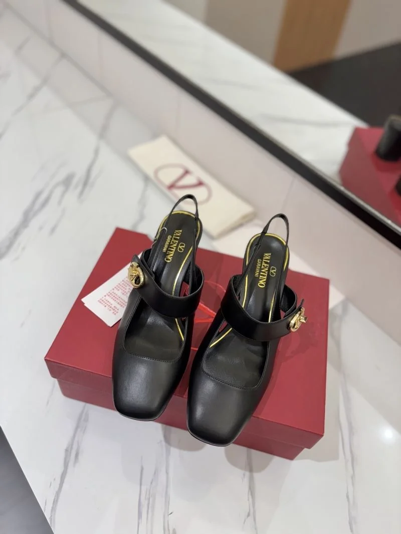Mirror quality Valentino Sandals