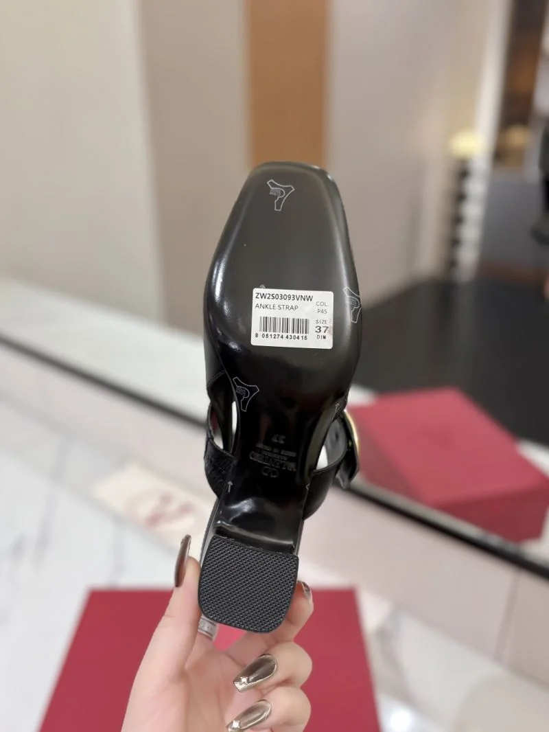 Mirror quality Valentino Sandals